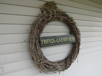 How to Craft with Grapevines - Countryside